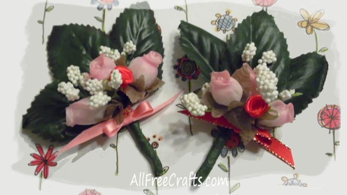 How to Make Small Rosebud Posies - Video Tutorial