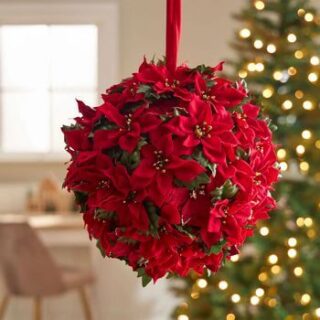 Easy Homemade Poinsettia Ball - All Free Crafts